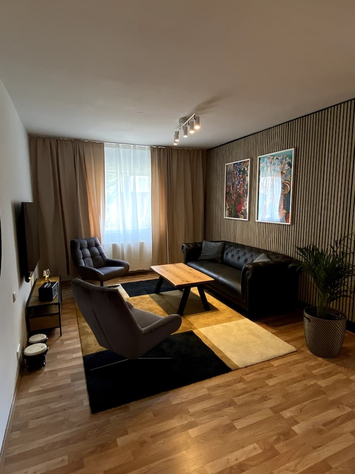 3 Bedroom Spacious Condo W/patio - Greenland