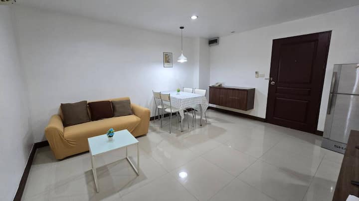 (502) 4 Pax 2br Near Bts, Cbd, Shopping Malls - Yan Nawa