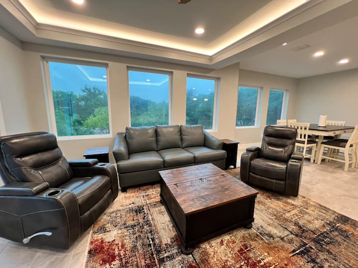 Uptown Riverfront Condos #201 - New Braunfels