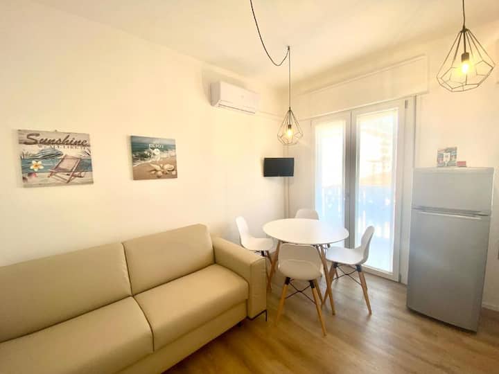 M.luisa - P.zza Mazzini 30 M Mare - Immobil Relax - Jesolo