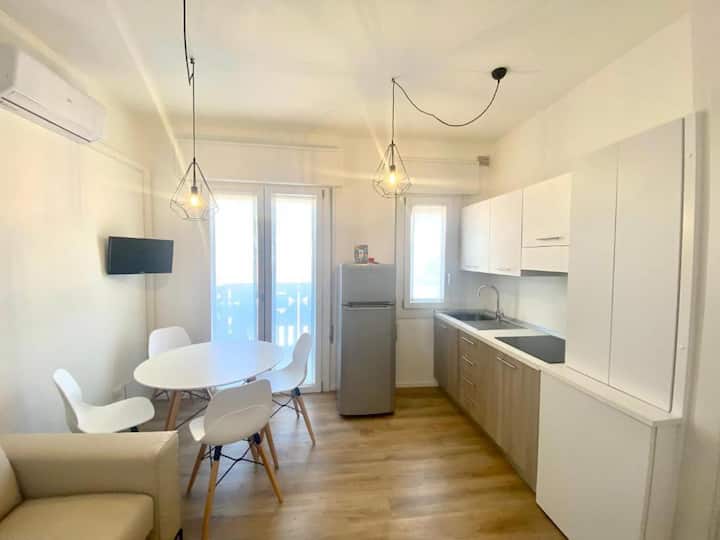 M.luisa - P.zza Mazzini 30 M Mare - Immobil Relax - Jesolo