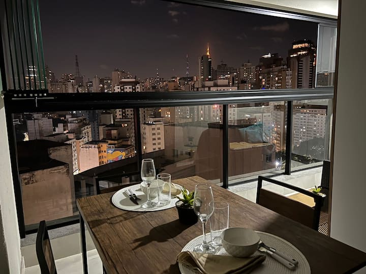 Vista Privilegiada Para Sp - 16o Andar E Garagem - Brasil