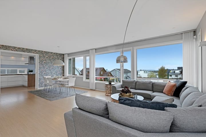 Stort Hus På Jåttå - Stavanger