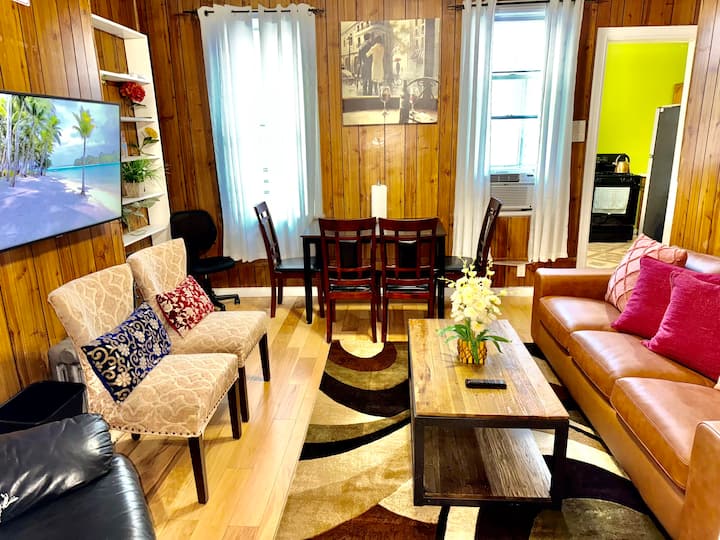 3 Br Apt Lic, Next To Manhattan! - New York City