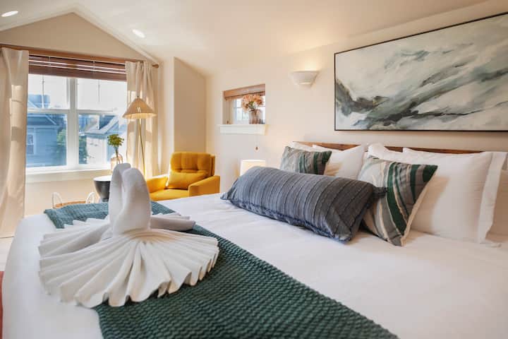 Spacious 3b/2.5b Home In The Heart Of Capitol Hill - Seattle