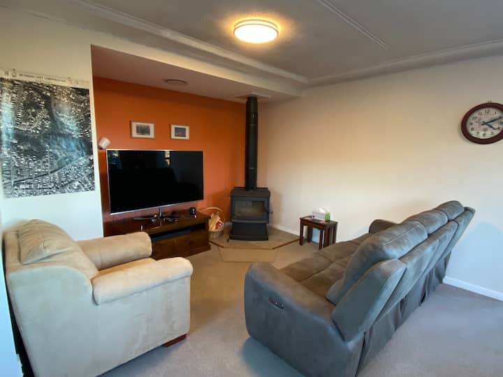 Warm Three Bedroom House With Free Wifi - Dunedin