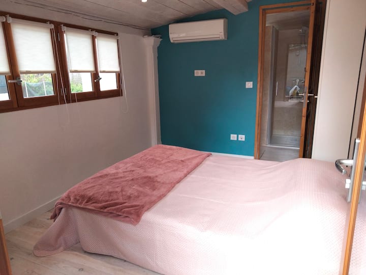 Chambre Indépendante - Saint-Raphaël
