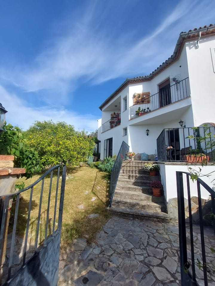 Villa Azahar Con Vista Al Embalse - Zahara de la Sierra
