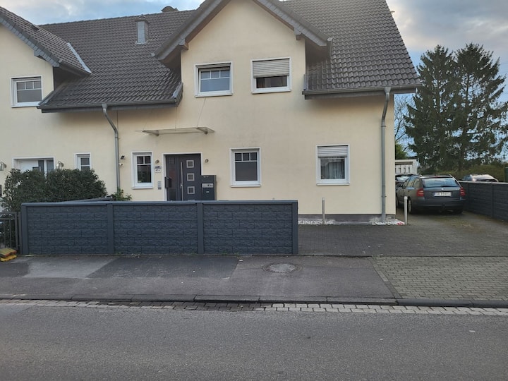 Gästezimmer-opladen - Leverkusen