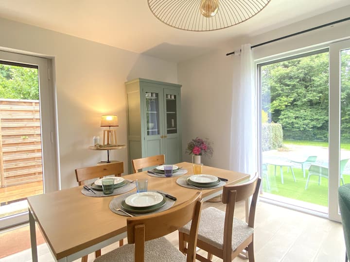 Logement Avec Grande Terrasse Et Jardin - Concarneau
