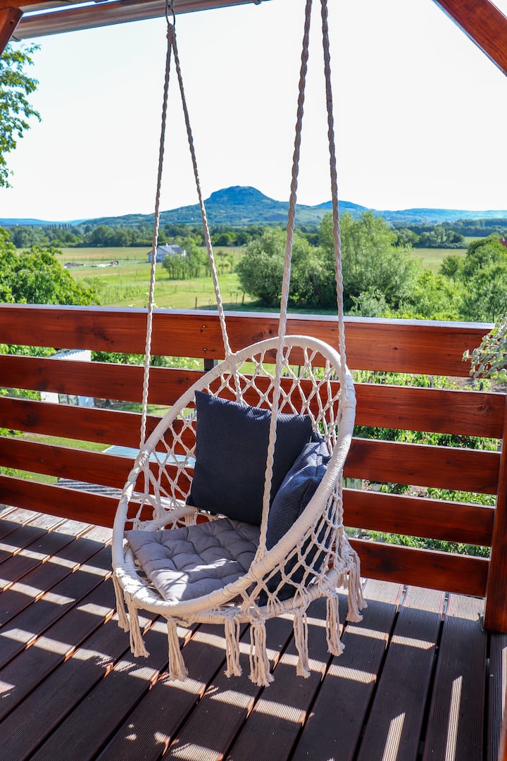 Pihenés A Pannon-táj Szívében . - Tapolca