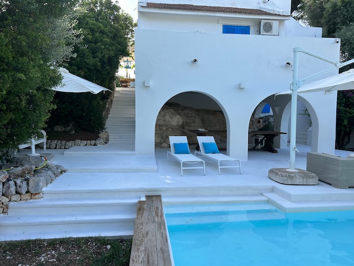Luxury Pool Villa In Rosamarina - Ostuni