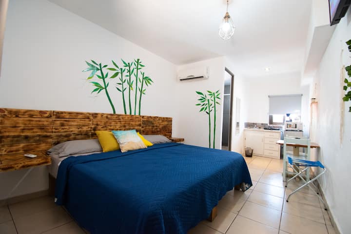 Accommodation A Few Metres From The Promenade And The Beach - Mazatlan