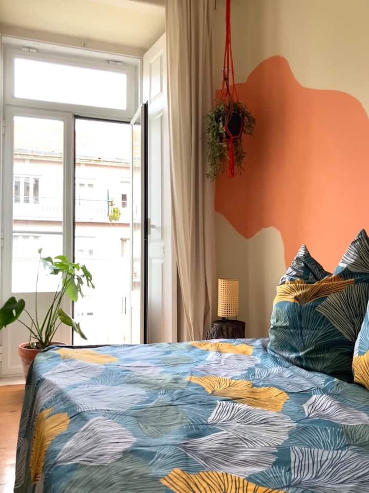Nice & Bright Room With Balcony - Lisboa