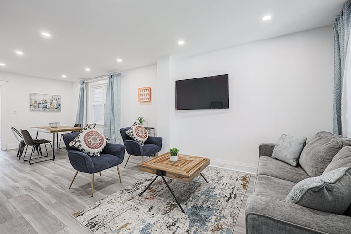20%off Weekly Stay. Cozy & Comfy House Near Subway - Rogers Centre