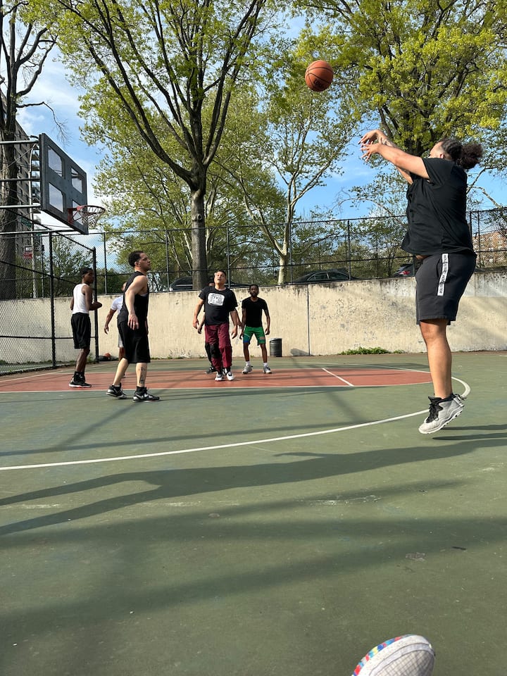 Fully Loaded 2br For 4, By Downtown Yonkers - Dobbs Ferry, NY