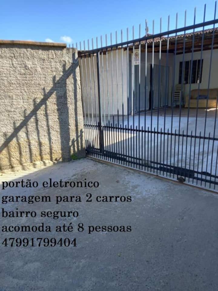 Casa Proximo Ao Parque E A Praia - Penha