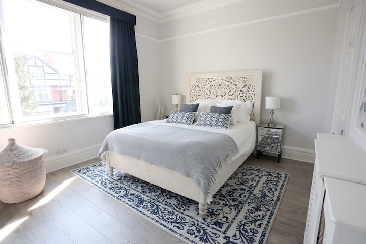 Isabella's Airbnb - 하로게이트