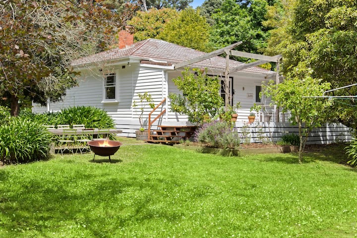 Traditional 1920's Cottage In Merricks - Shoreham