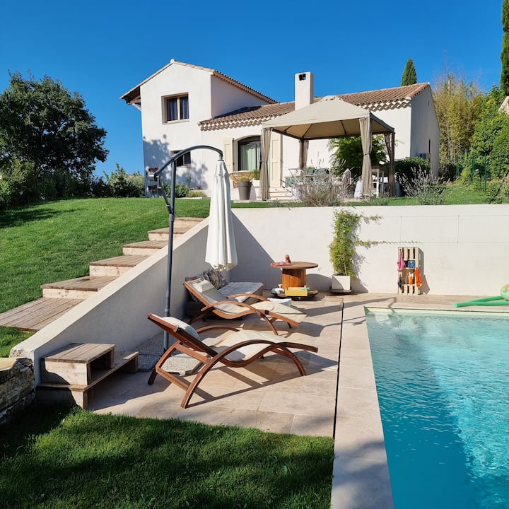 Maison Avec Piscine, Boulodrome Et Chats - Aix-en-Provence