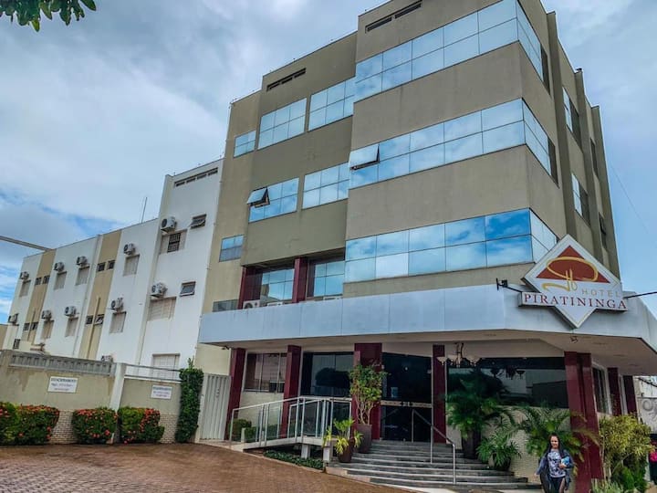 Duplo Casal (Av. Fernando Corrêa Da Costa) - Rondonópolis