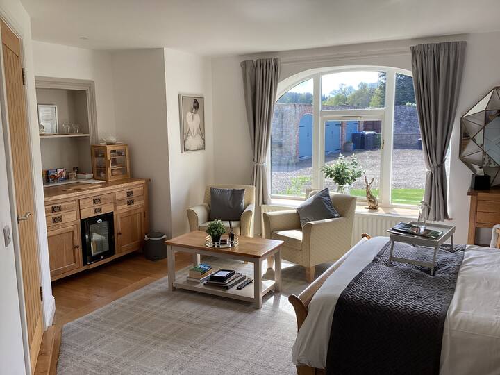 Garden Suite 2@snape Castle Mews - Bedale