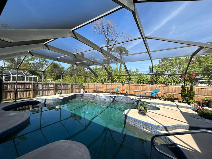 2 Rooms W/luxury Pool & Lanai - Port Charlotte, FL