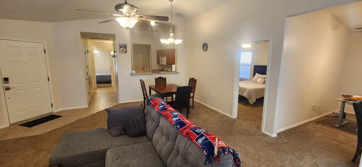 Spacious Tucson Getaway - Tucson, AZ