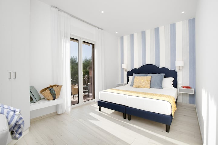 Sara Home 1 - Sorrento
