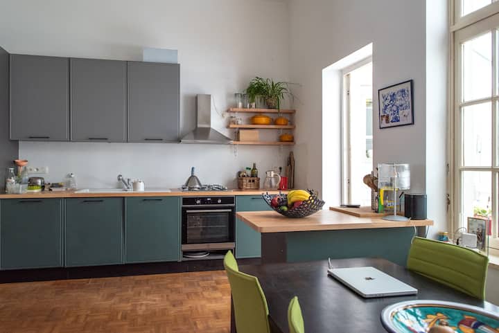 Maison Charmante Avec Jardin - Bruxelles