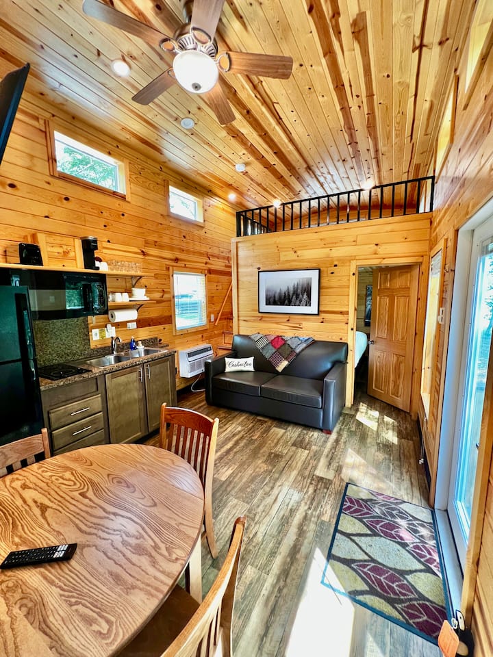 Family Lodge At Coshocton Koa - Fresno, OH