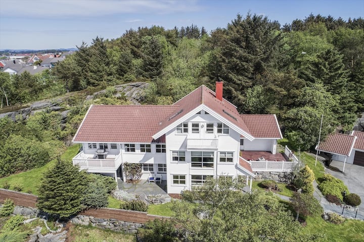 Herskapelig Villa Ved Hafrsfjord - Stavanger