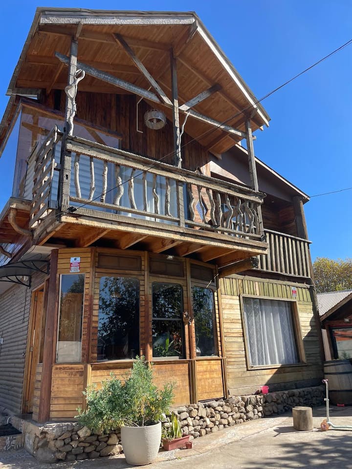 Excelente Y Amplia Casa Arriendo - Quillota