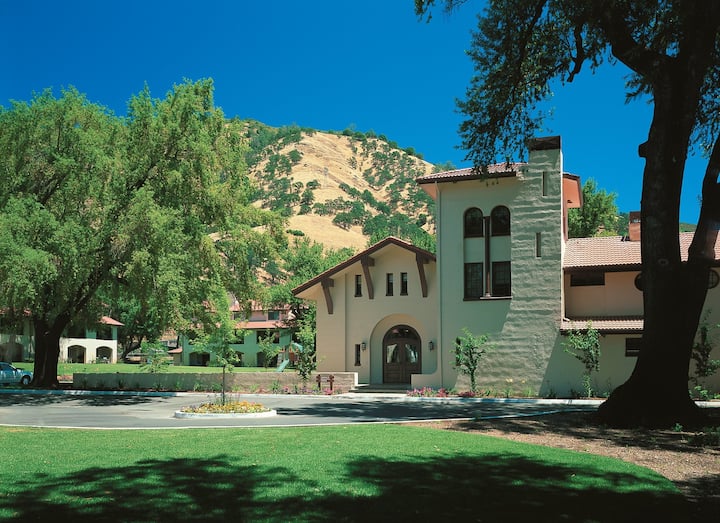 Wm- Clear Lake 2bd - Nice, CA