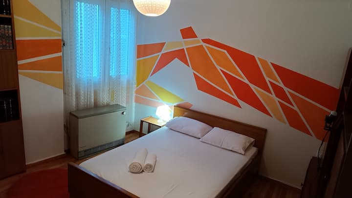 Urban Retro Retreat - Thessalonique