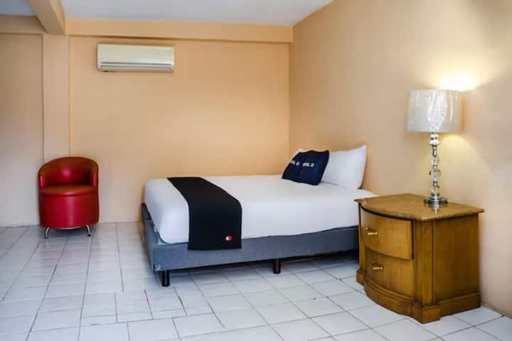 Capital O Hotel Dos Mares Superior Two Beds - Cabo San Lucas