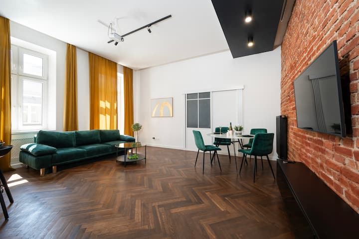 53m2 Prestige Suite For 5p - Top Location, Parking - Łódź
