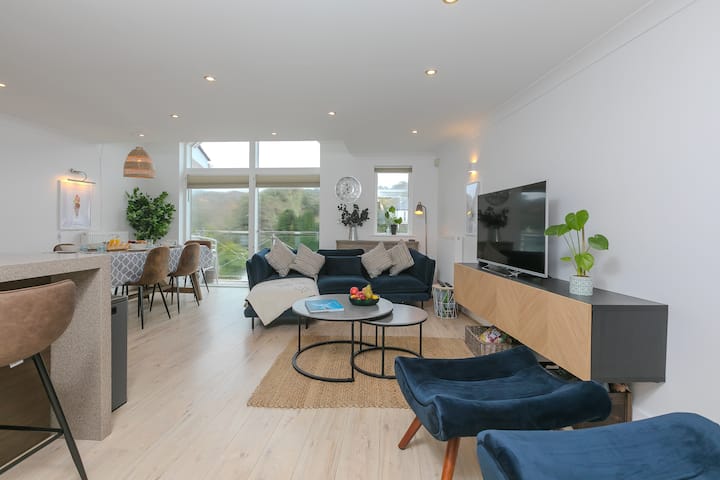 Panacea, Stylish Apt With Sea Views And Balcony - 세인트아이브스