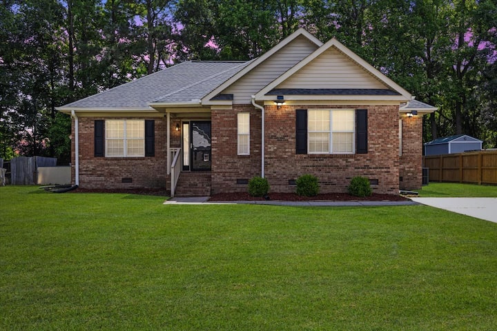 Charming Boho Getaway: 5 Min To Ecu - Greenville, NC