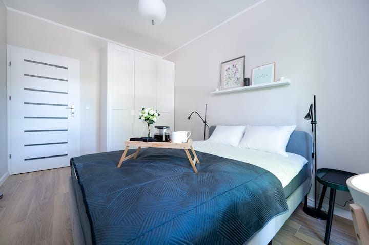 ŁóDź Fabryczna Apt - Parking, Workspace, Balcony - ウッチ
