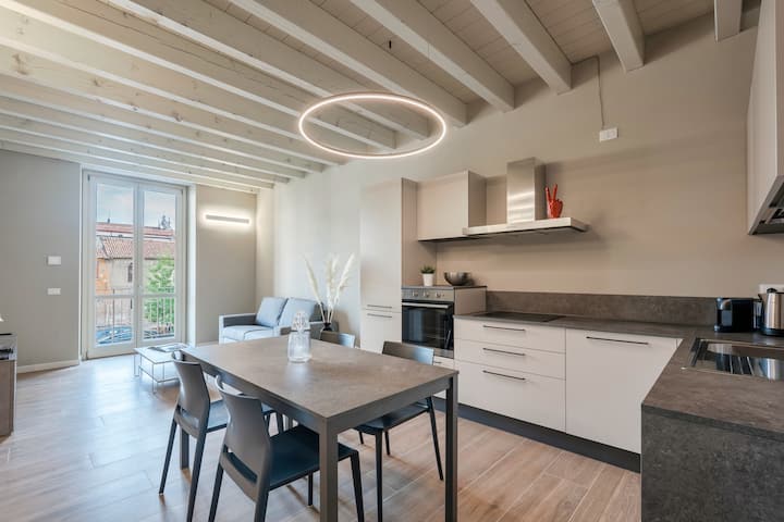 Garibaldi Apartment 1 (Parking) - Provincia di Brescia