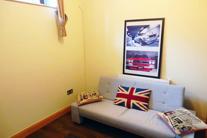 Sung Studio In Heart Of London - London