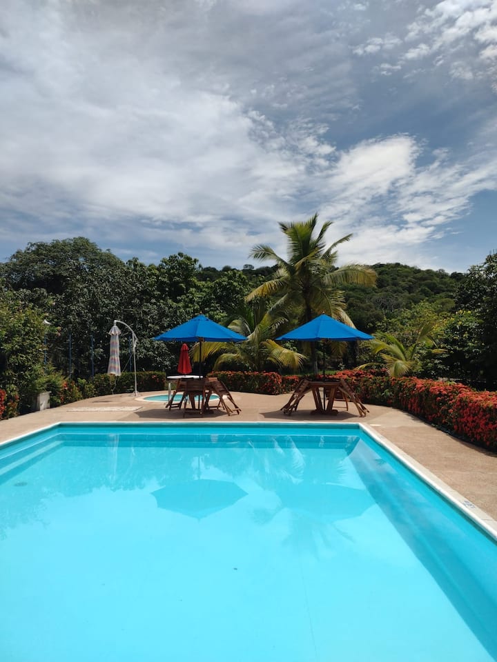 Finca Privada Con Piscina - Tolima