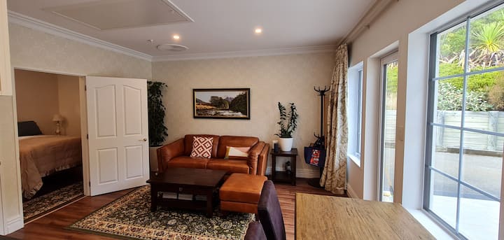 Cosy Self-contained Unit - Akaroa