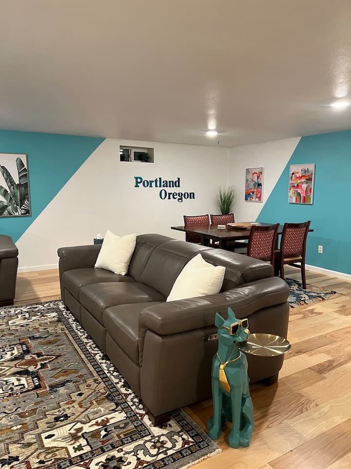 Charming 2bdrm Se Pdx Bsmt Suite - Hazelwood - Portland