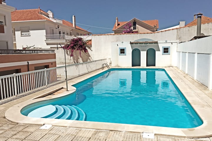 Costa Caparica Beach Apartment With Pool & Balcony - Oeiras