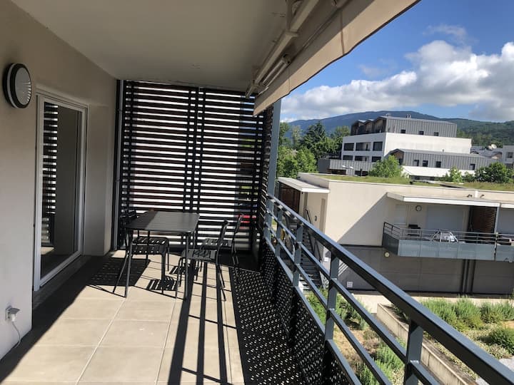 Appartement 46m² 1 Chambre, Parking, Proche Du Lac - Aix-les-Bains