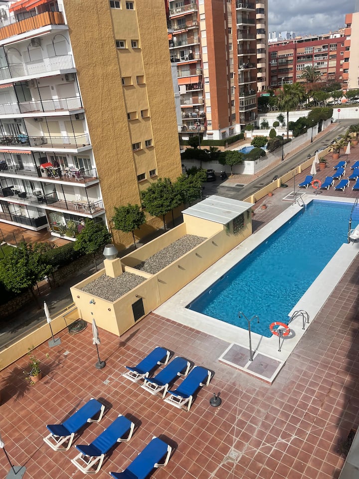Cozy One Bedroom, Balcony, Pool - Fuengirola