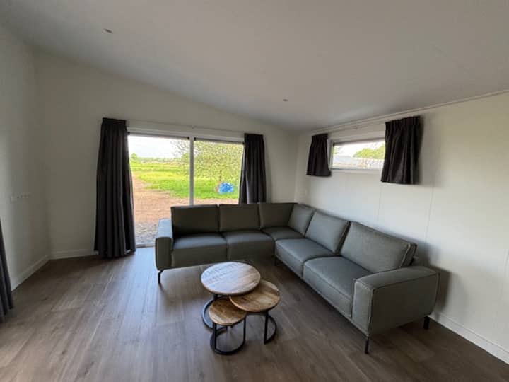 Ruime Bungalow Tussen De Weilanden - Giethoorn