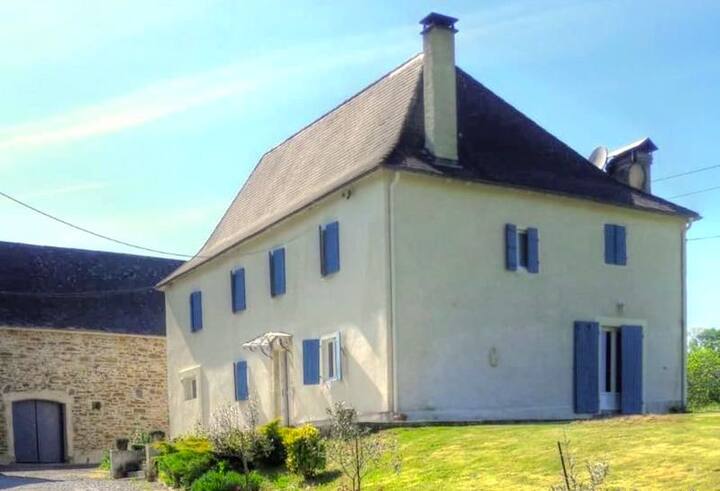 Magnifique Maison à La Campagne - Mauléon-Licharre